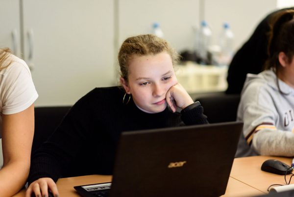 she.codes by TEC - she.codes